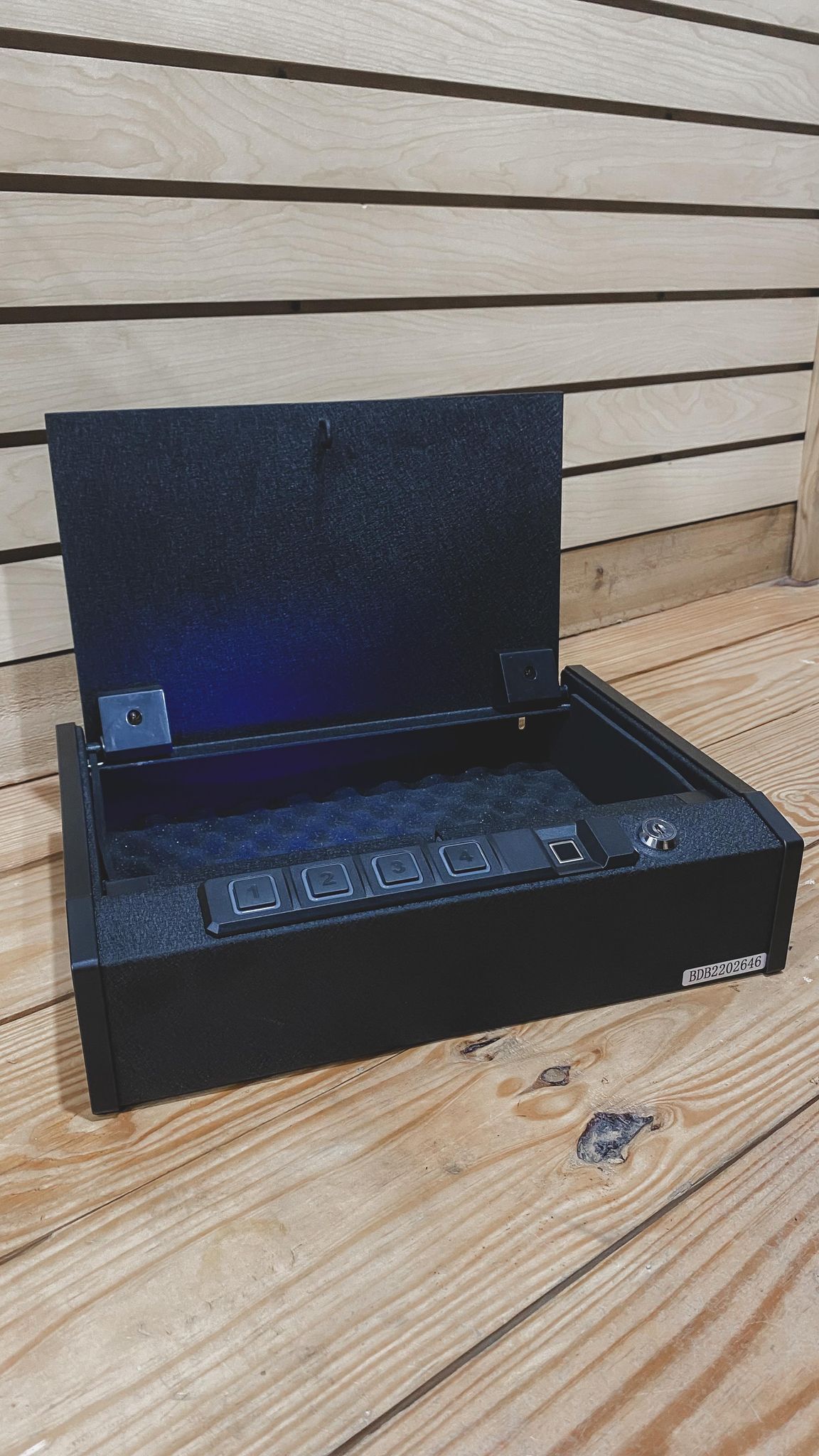 Dakota Biometric Pistol Box with Lights – Security Centers Inc.