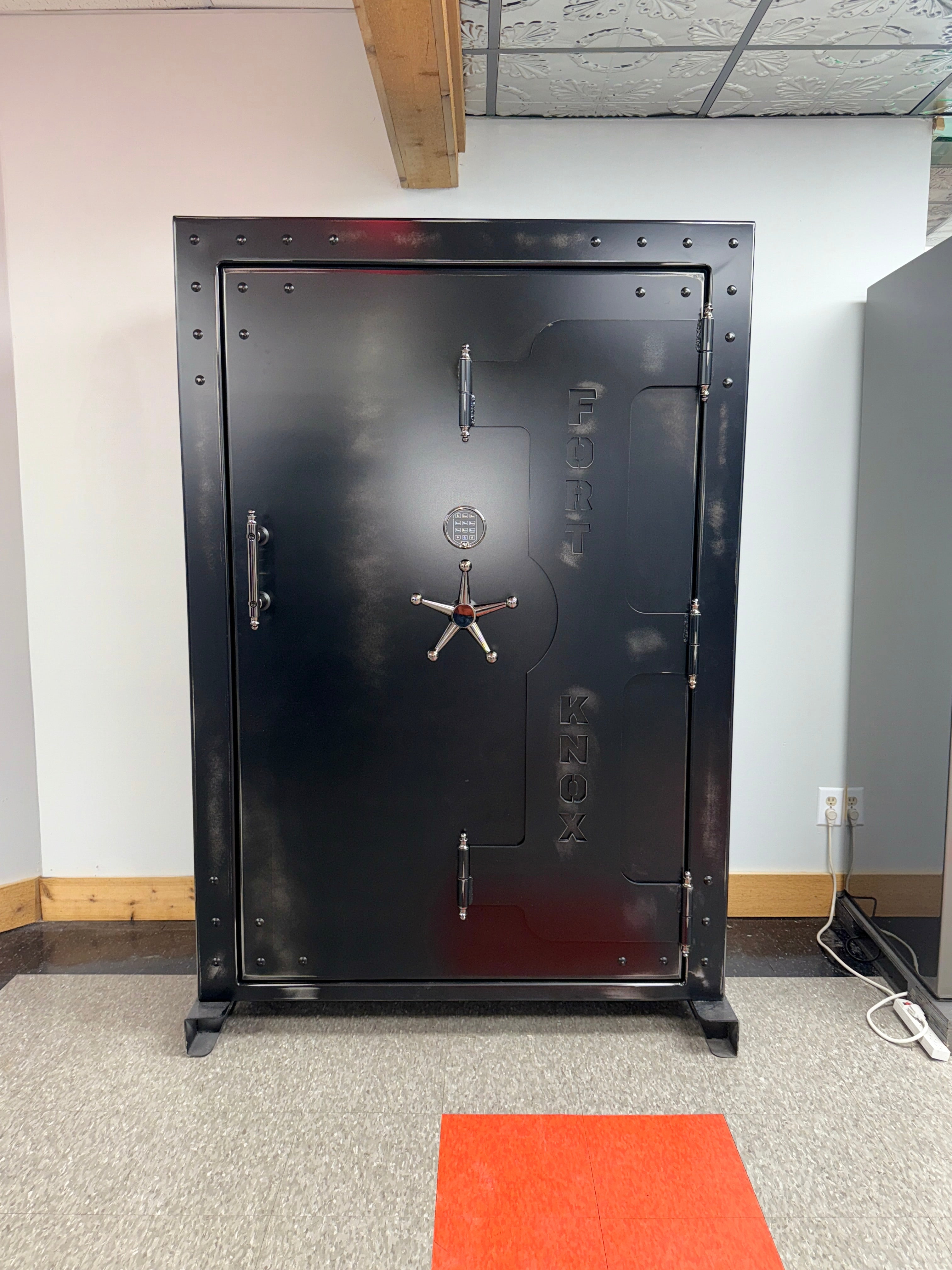 Fort Knox Protector 7251 Distressed – Security Centers Inc.