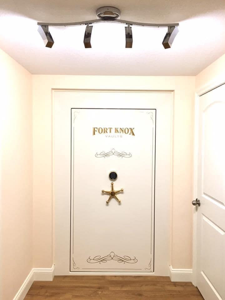 FORT KNOX VAULT DOOR - IVORY GLOSS - GOLD DETAIL – Security Centers Inc.
